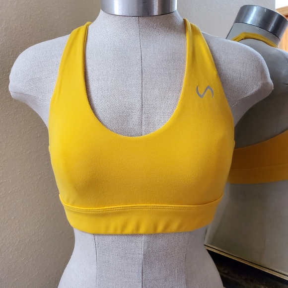 tlf | Intimates & Sleepwear | Tlf Workout Sports Bra Size Small Golden ...